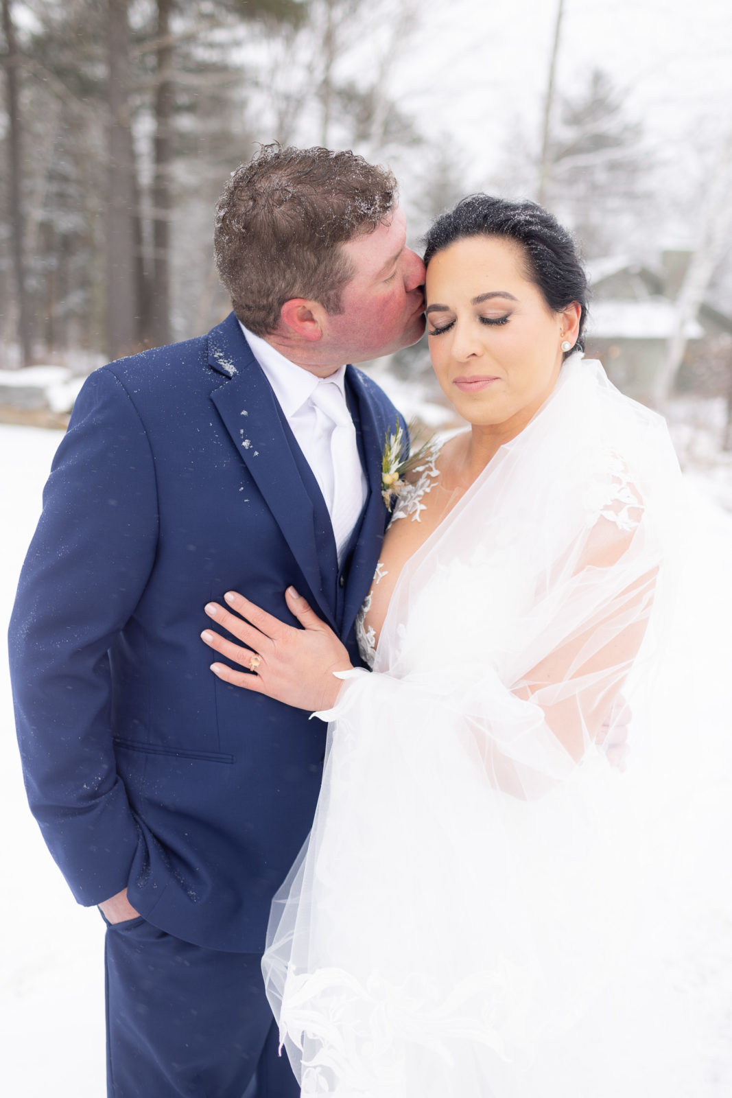 Amy & Joe's Wickham Park Engagement Session - Rachel Girouard Photography