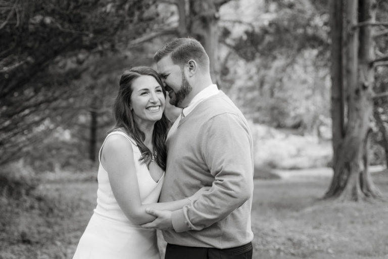 Amy & Joe's Wickham Park Engagement Session - Rachel Girouard Photography